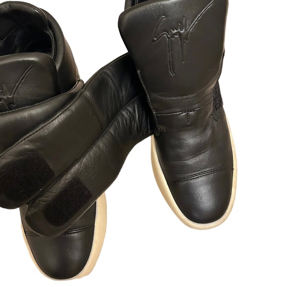 Giuseppe Zanotti | Shoes | Giuseppe Zanotti Black Leather Doublevelcro ...